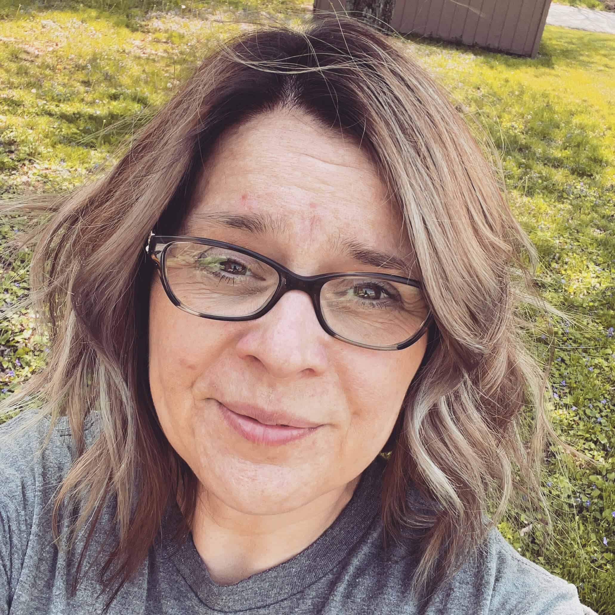 How Trish Gower Earned $1200 From 1 Product to start her Business