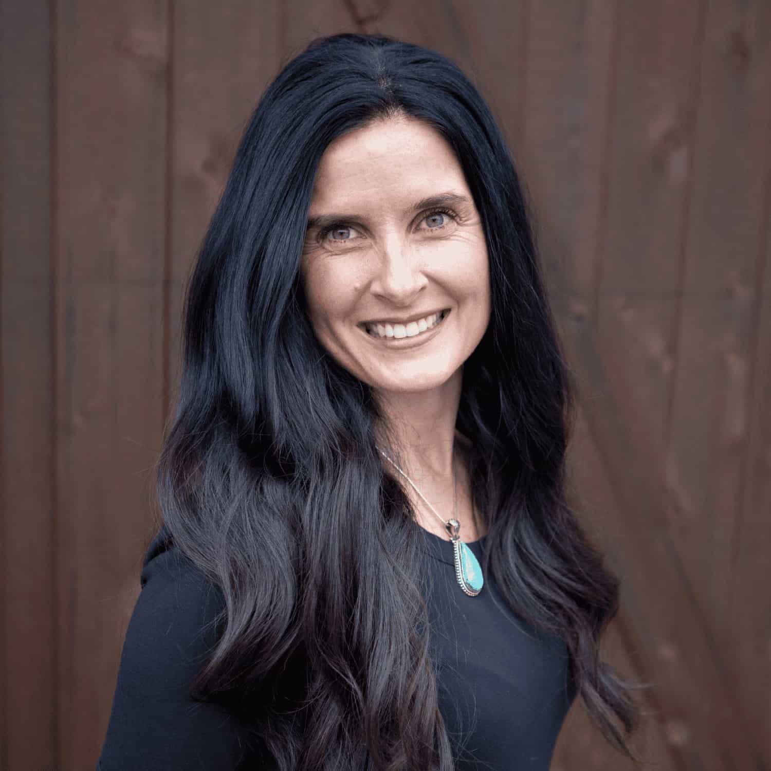 How to Turn Simple Things into High-End Products with Emily Peterson